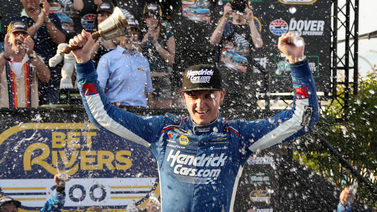 Corey Day wins NASCAR O'Reilly Series race at Dover | Yardbarker