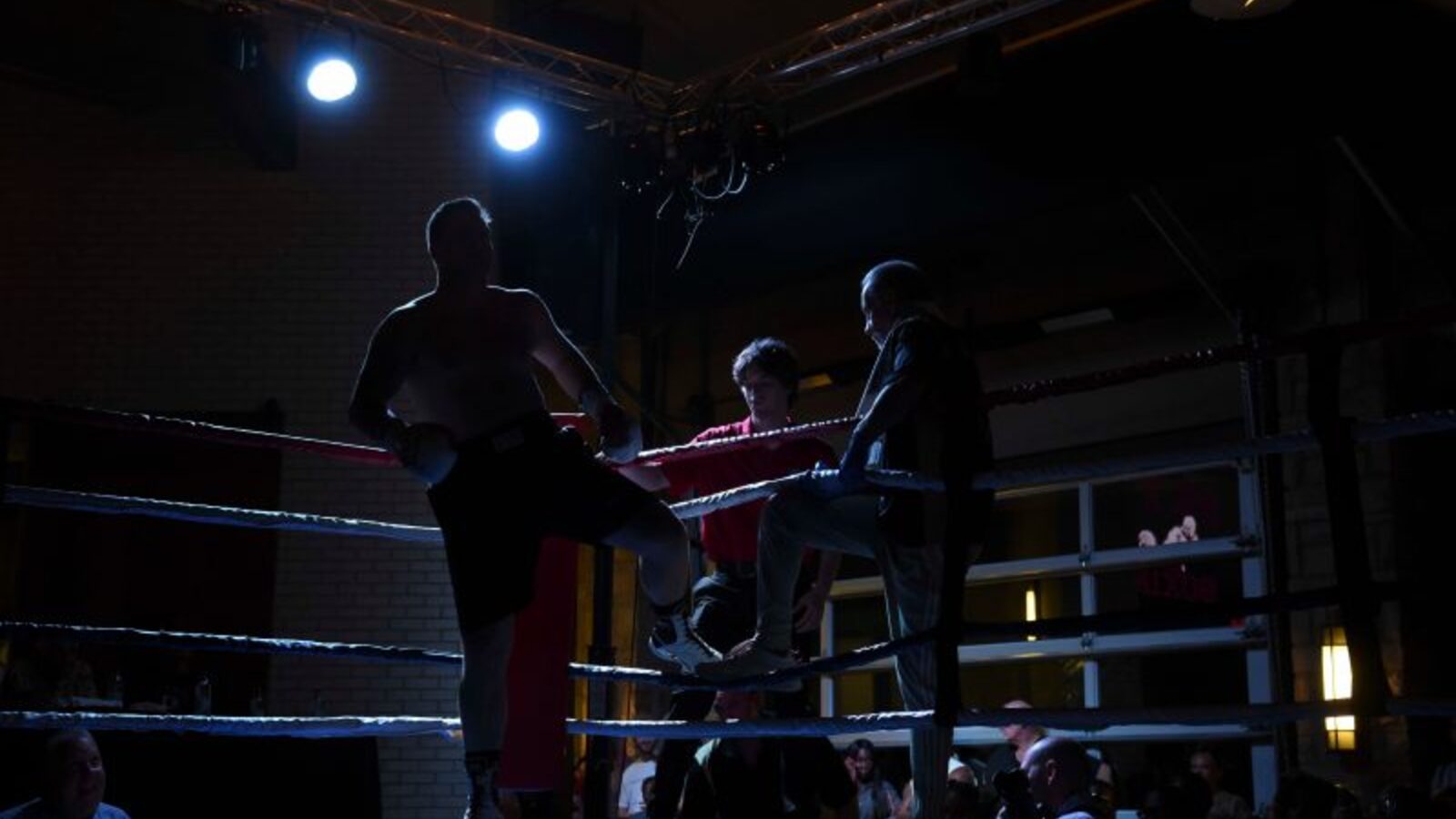 William Zepeda Secures Narrow Victory Over Tevin Farmer | Yardbarker