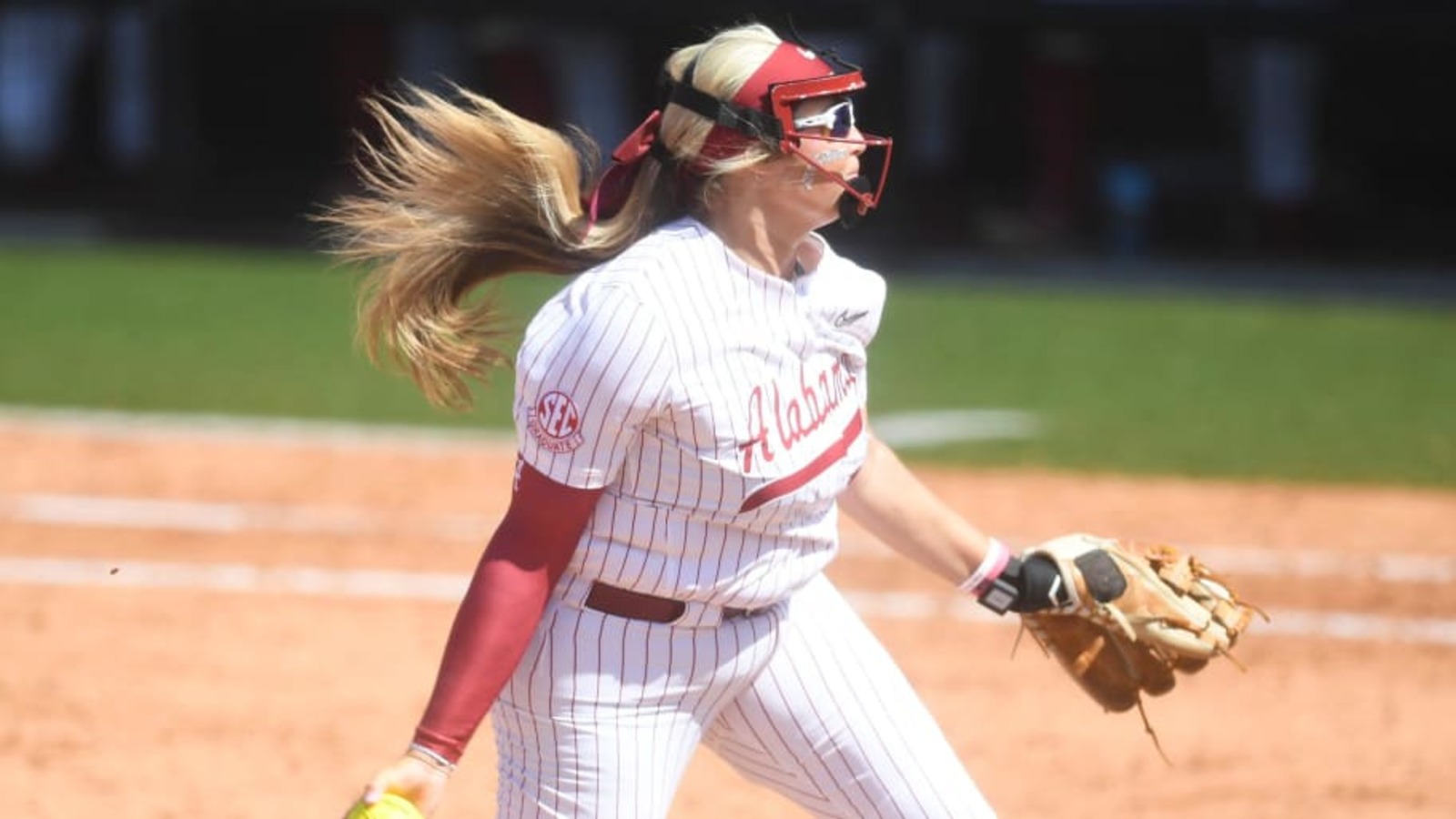 Alabama Pitcher Kayla Beaver Earns NFCA Second Team All-America Honors ...