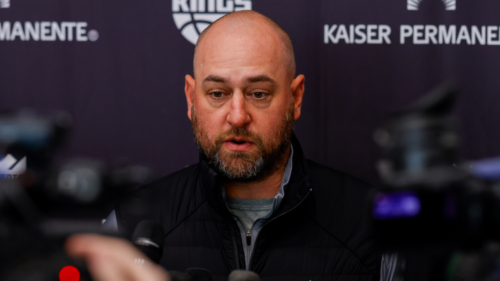 Kings owner reportedly had major issues with ex-GM | Yardbarker