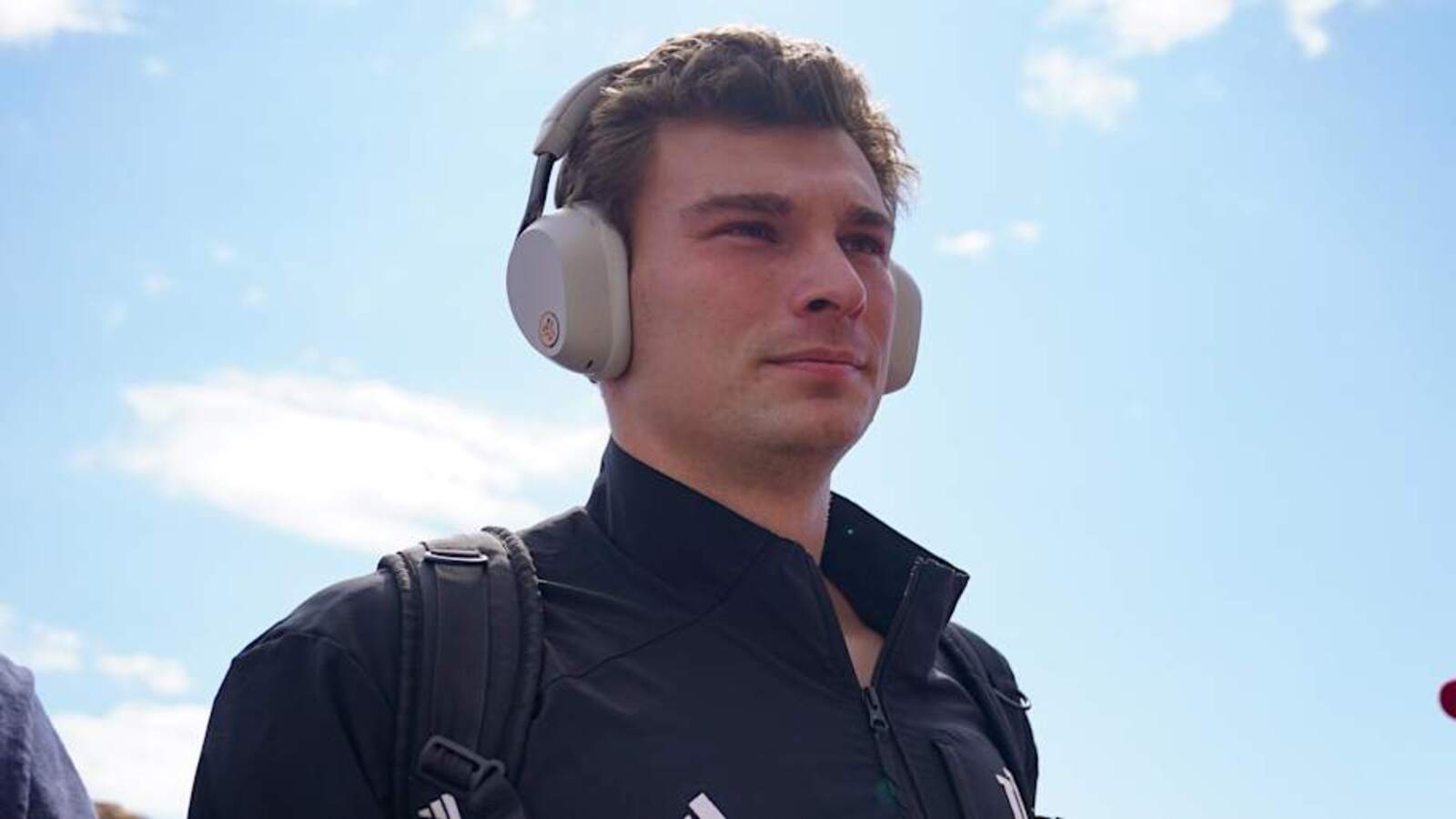 Indiana's Fernando Mendoza's Fundraiser in the Spotlight With Oregon ...