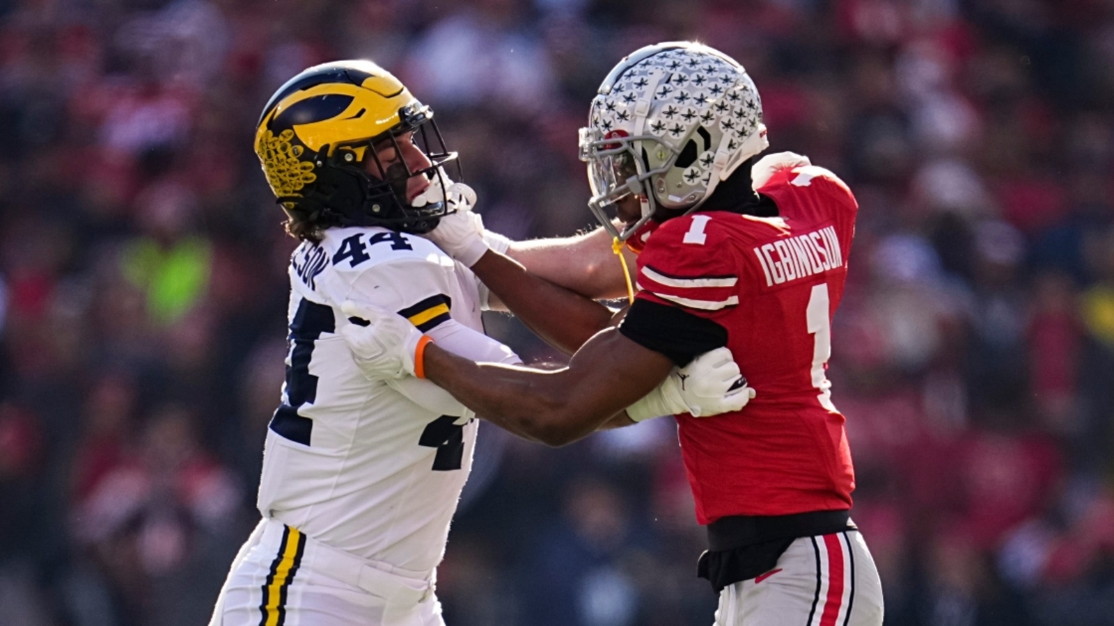 LOOK: Hilarious Michigan-Ohio State sign emerges during WWE Raw’s ...