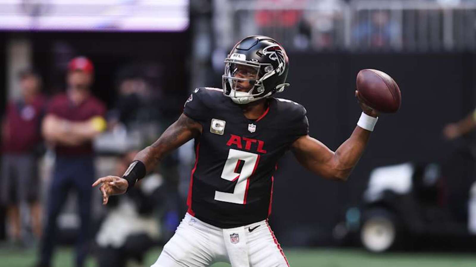 Matt Ryan Breaks Down the One Thing Holding Michael Penix Jr. Back ...