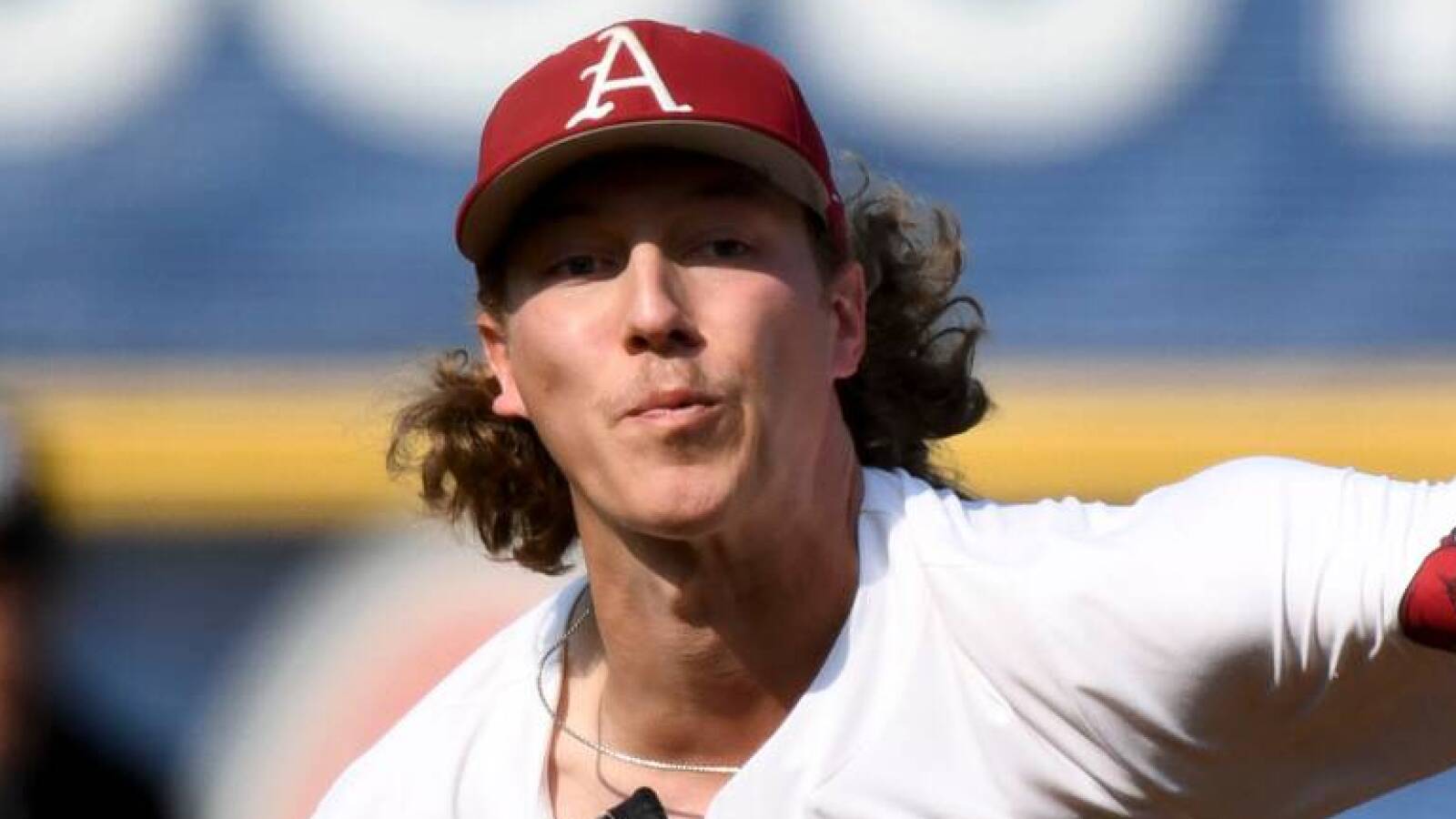 No. 2 Arkansas wins game featuring top MLB prospects | Yardbarker