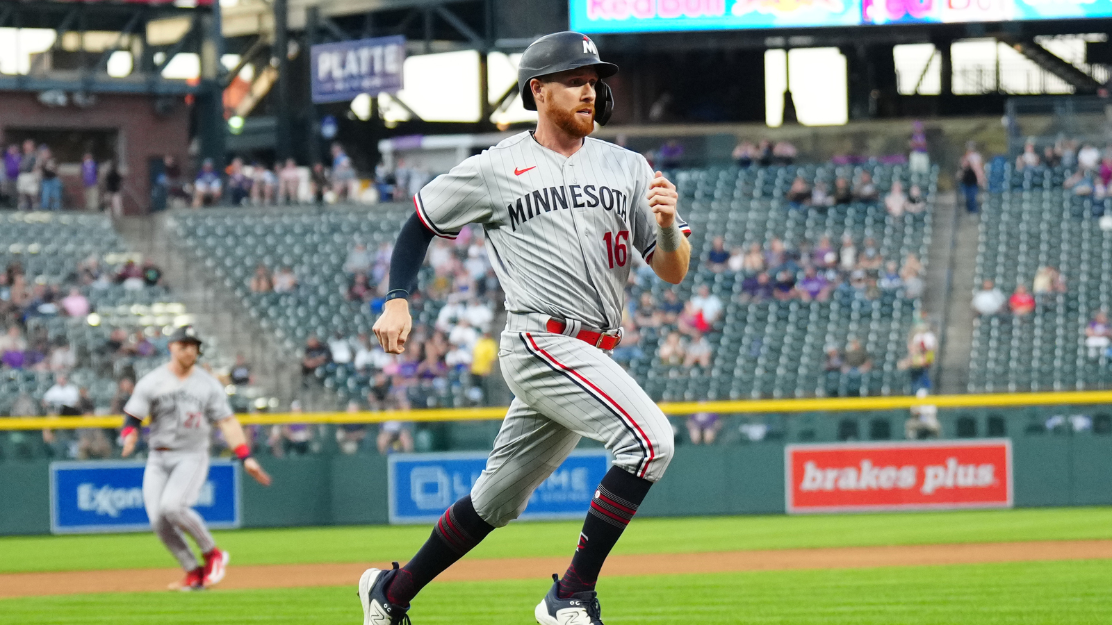 Reds Outright Austin Wynns | Yardbarker