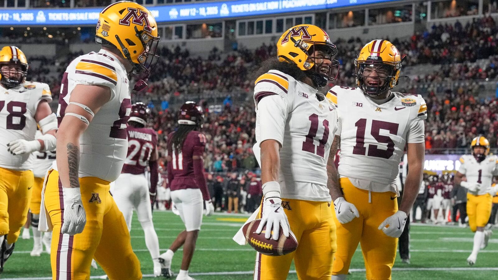 Minnesota Gophers Offer Donovan McNabb’s Son | Yardbarker