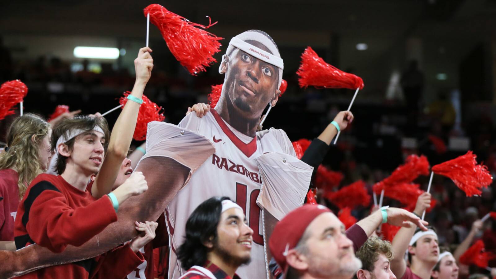 Fans Rightfully Fed Up with Most of Razorbacks' Roster | Yardbarker