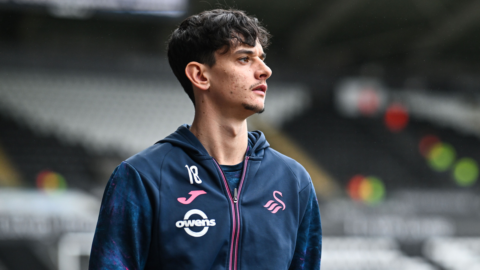 'I was fortunate' Patino sends heartfelt farewell message to Arsenal ...