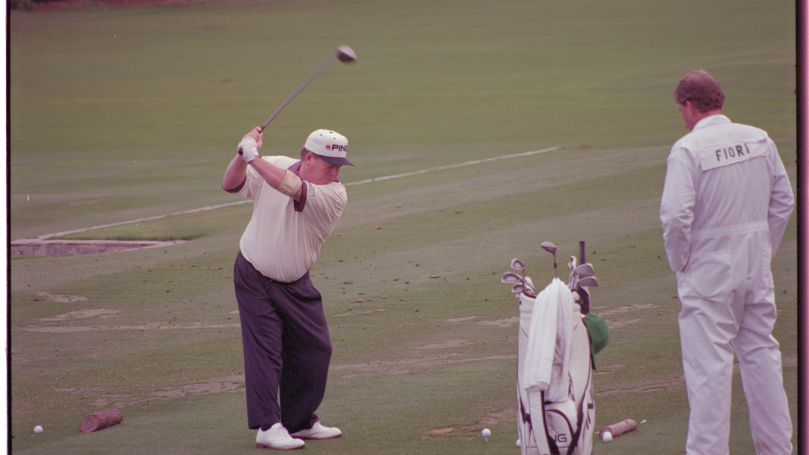 Pro golfer who famously got the best of Tiger Woods dies at 72 | Yardbarker