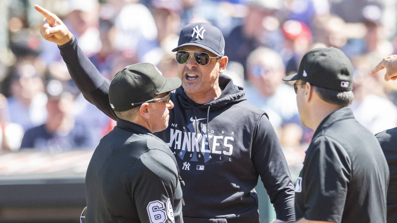 Guardians benefit from controversial review vs. Yanks | Yardbarker