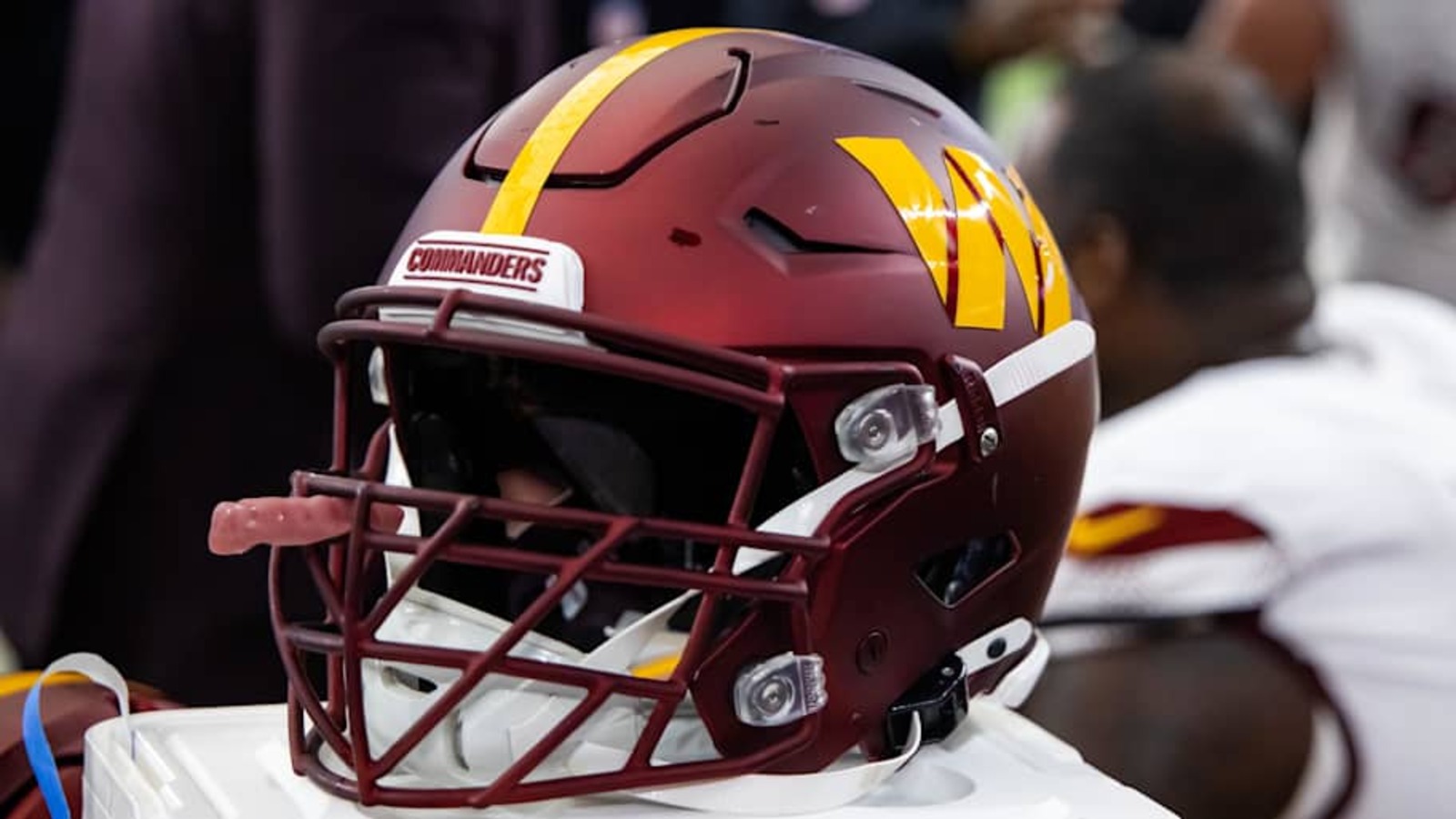 Jets Add Standout LB, UDFA To Practice Squad, Cut Rookie | Yardbarker