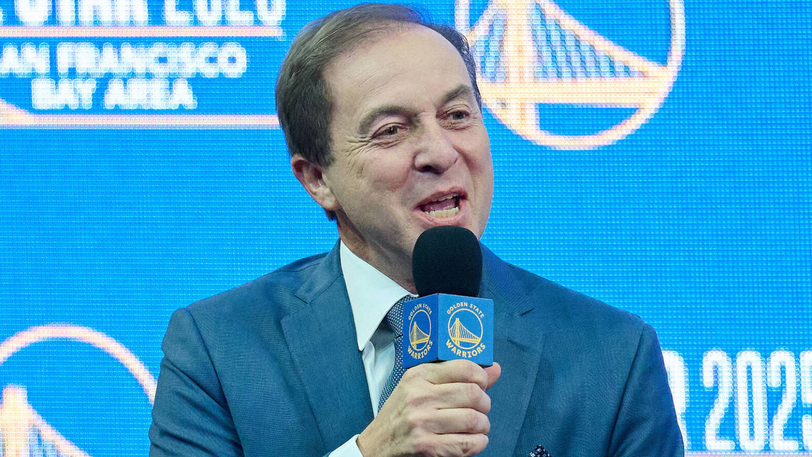 Dwyane Wade tells the story behind his iconic photo with LeBron James # ...