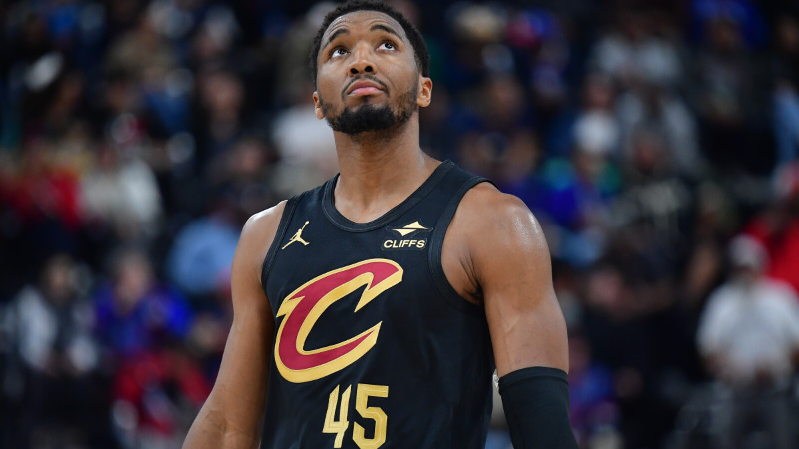 Cavaliers Announce Unfortunate Donovan Mitchell News Ahead of Playoffs | Yardbarker