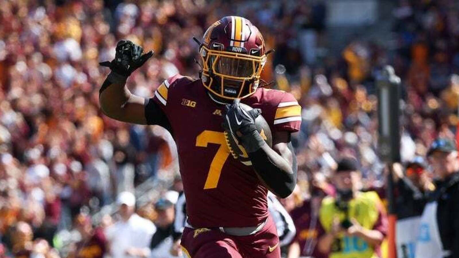 Minnesota dominates Northwestern State behind historic scoring ...