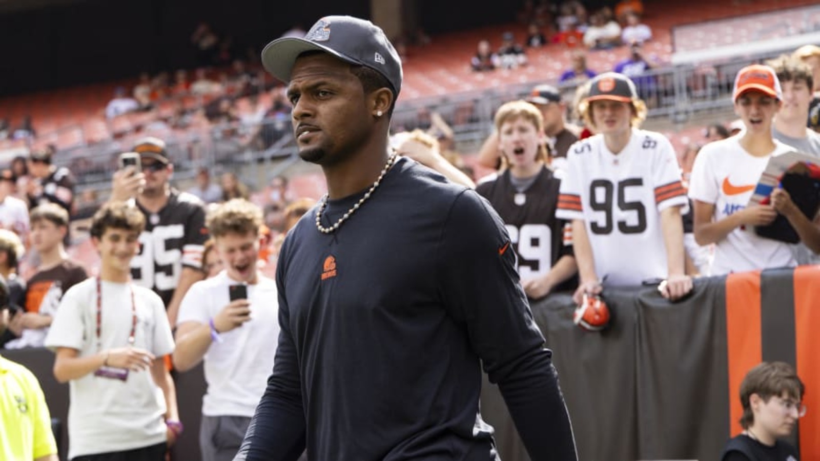 Browns experiencing déjà vu with Deshaun Watson injuries | Yardbarker