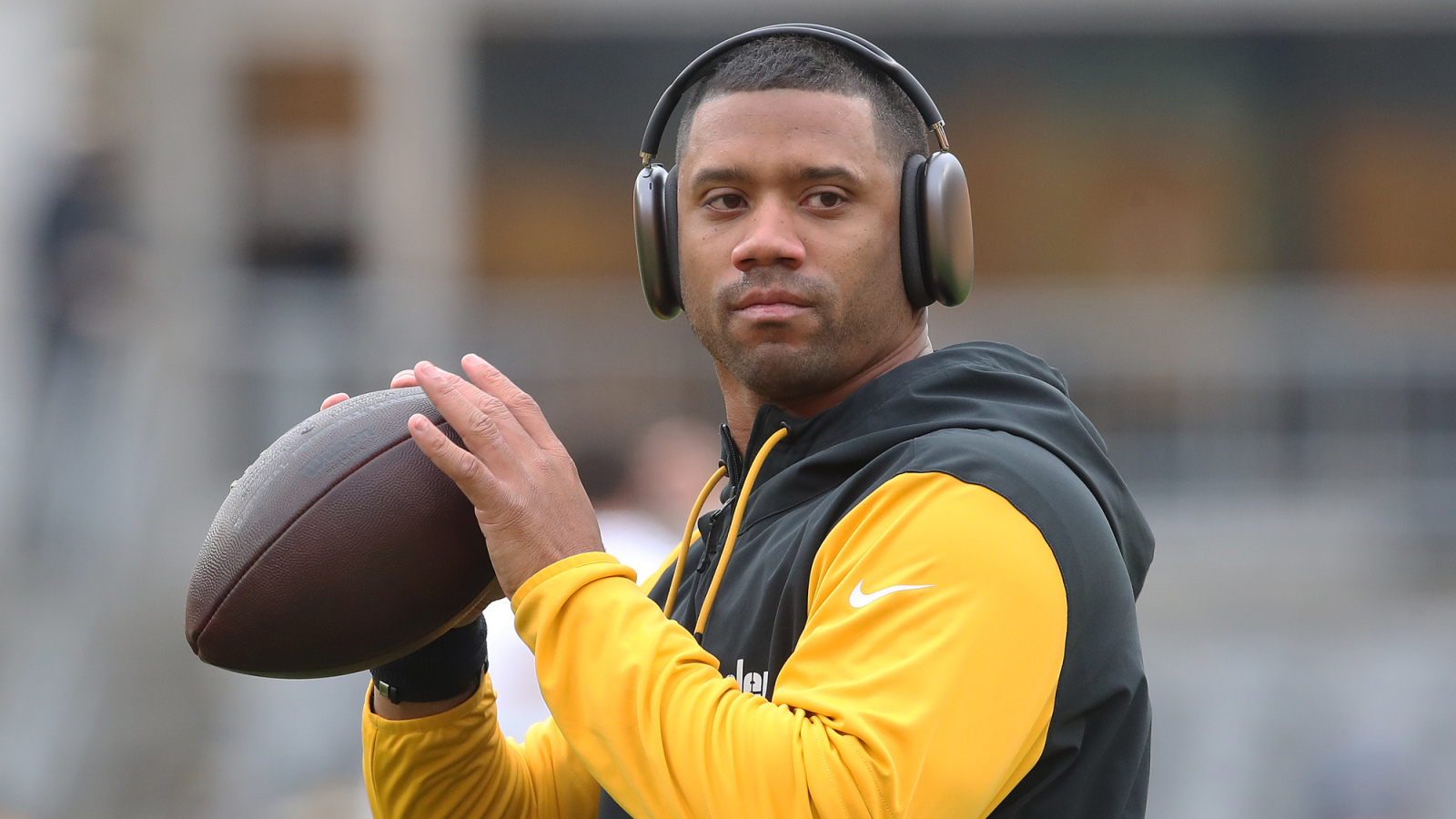 Insider shares how Steelers view Russell Wilson amid losing streak ...