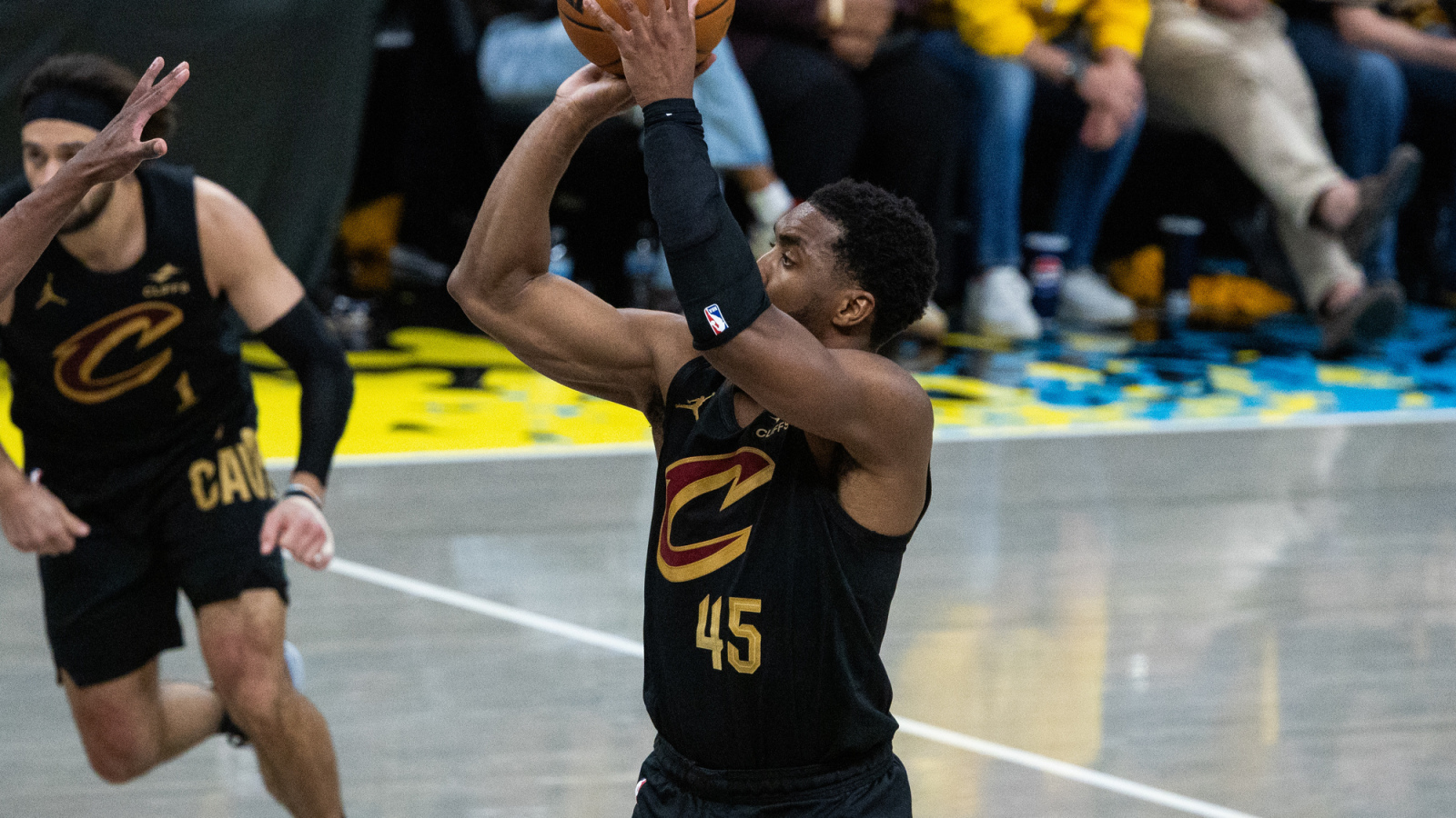 Cavaliers Notes: Mitchell, Atkinson, Strus | Yardbarker