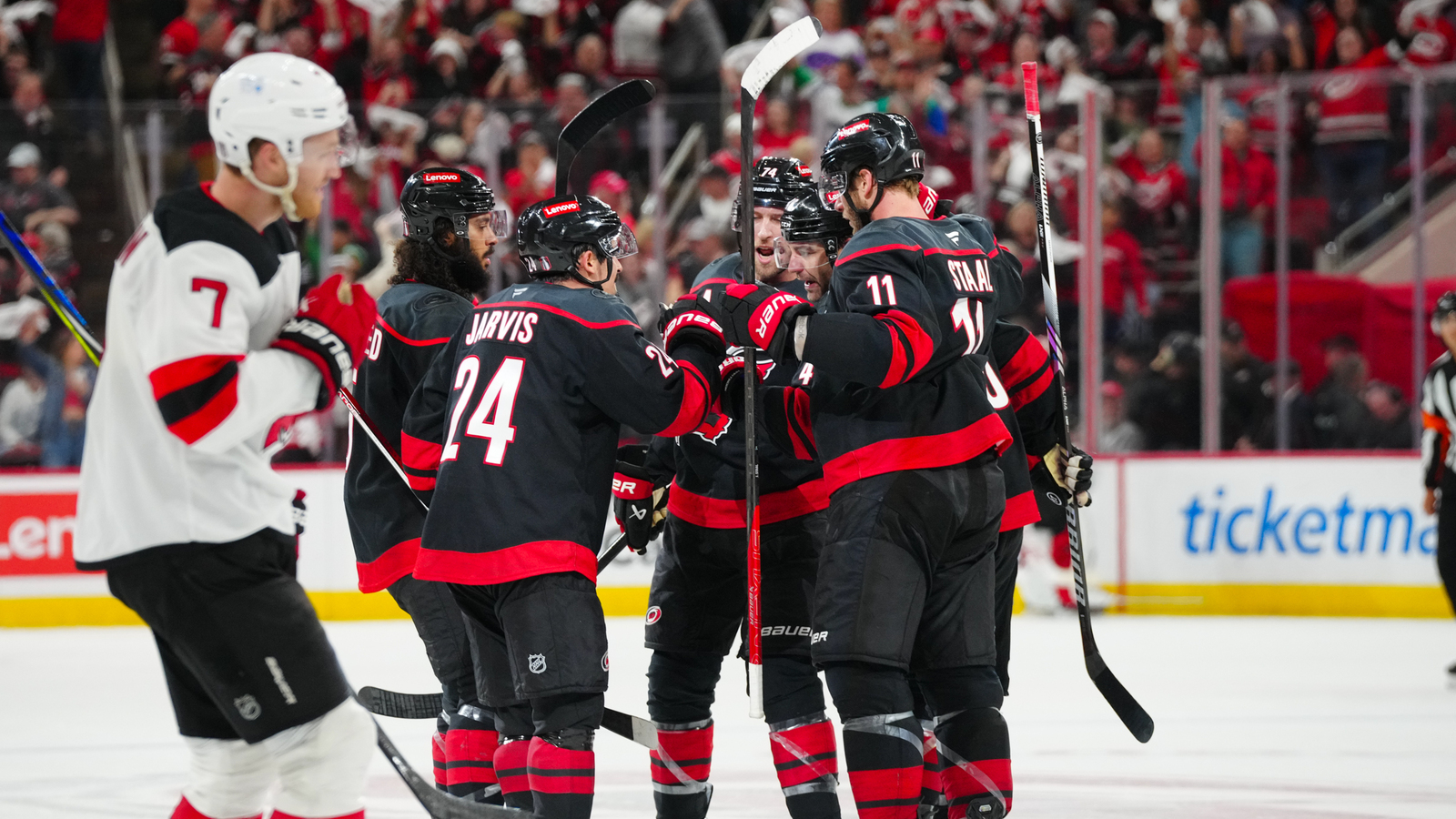 Special Teams Errors Cost New Jersey Devils First Two Games | Yardbarker