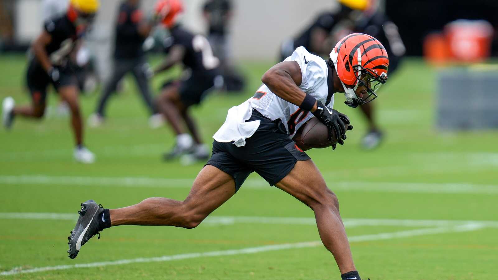 Former Penn State standout Mitchell Tinsley gets call from Bengals that he made the roster ...