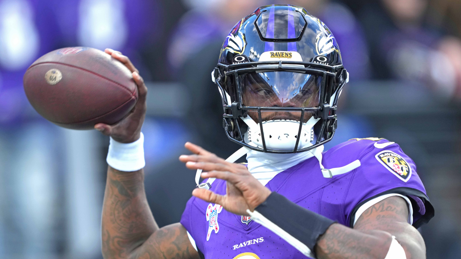 Ravens GM makes bold statement about playoff struggles of Jackson ...