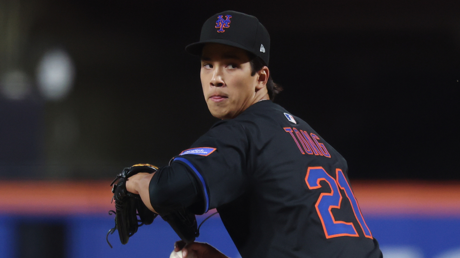 Mets ride Jonah Tong's impressive debut in historic performance ...