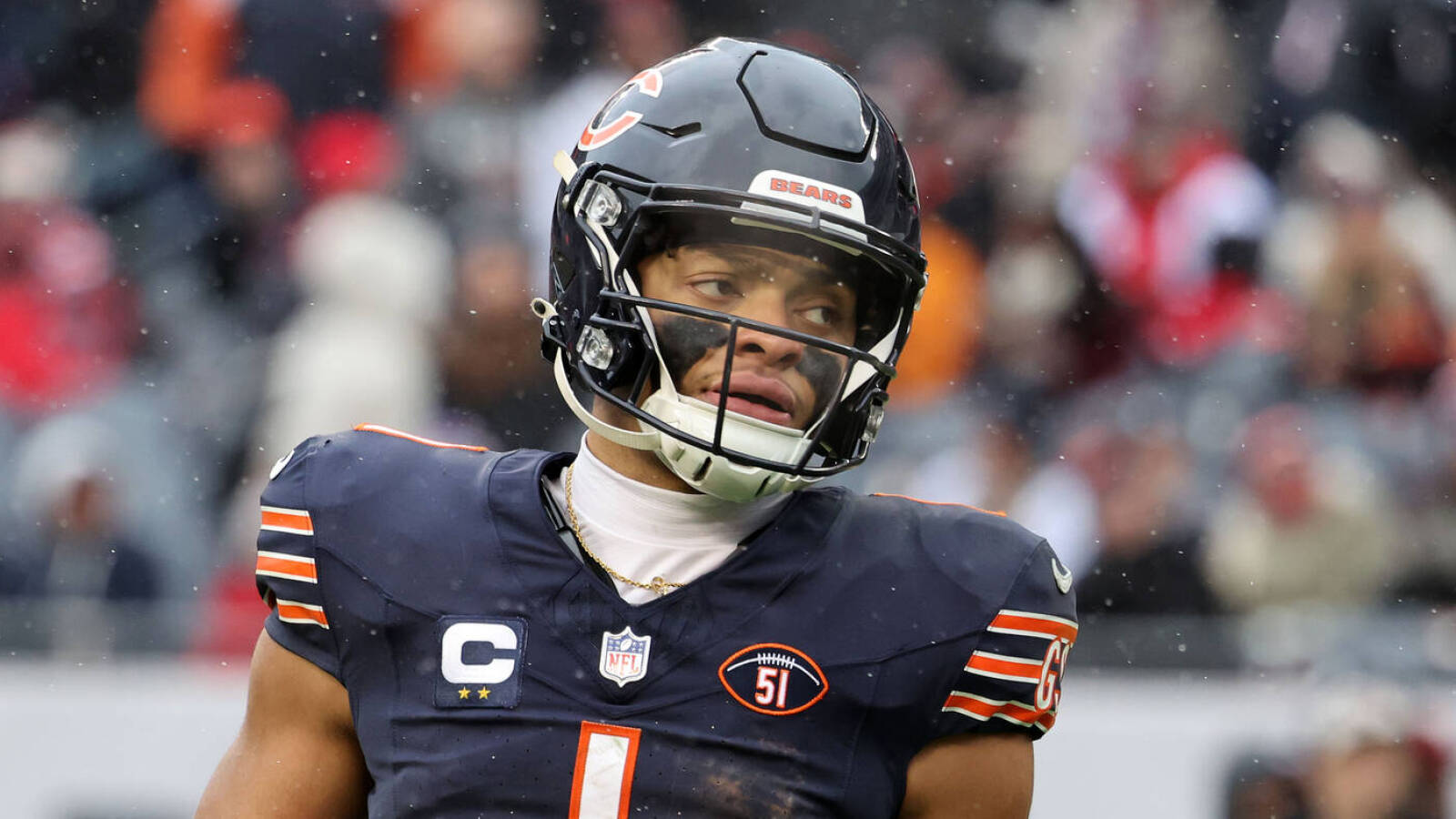 Bears reporters expand on Justin Fields, Caleb Williams dilemma ...