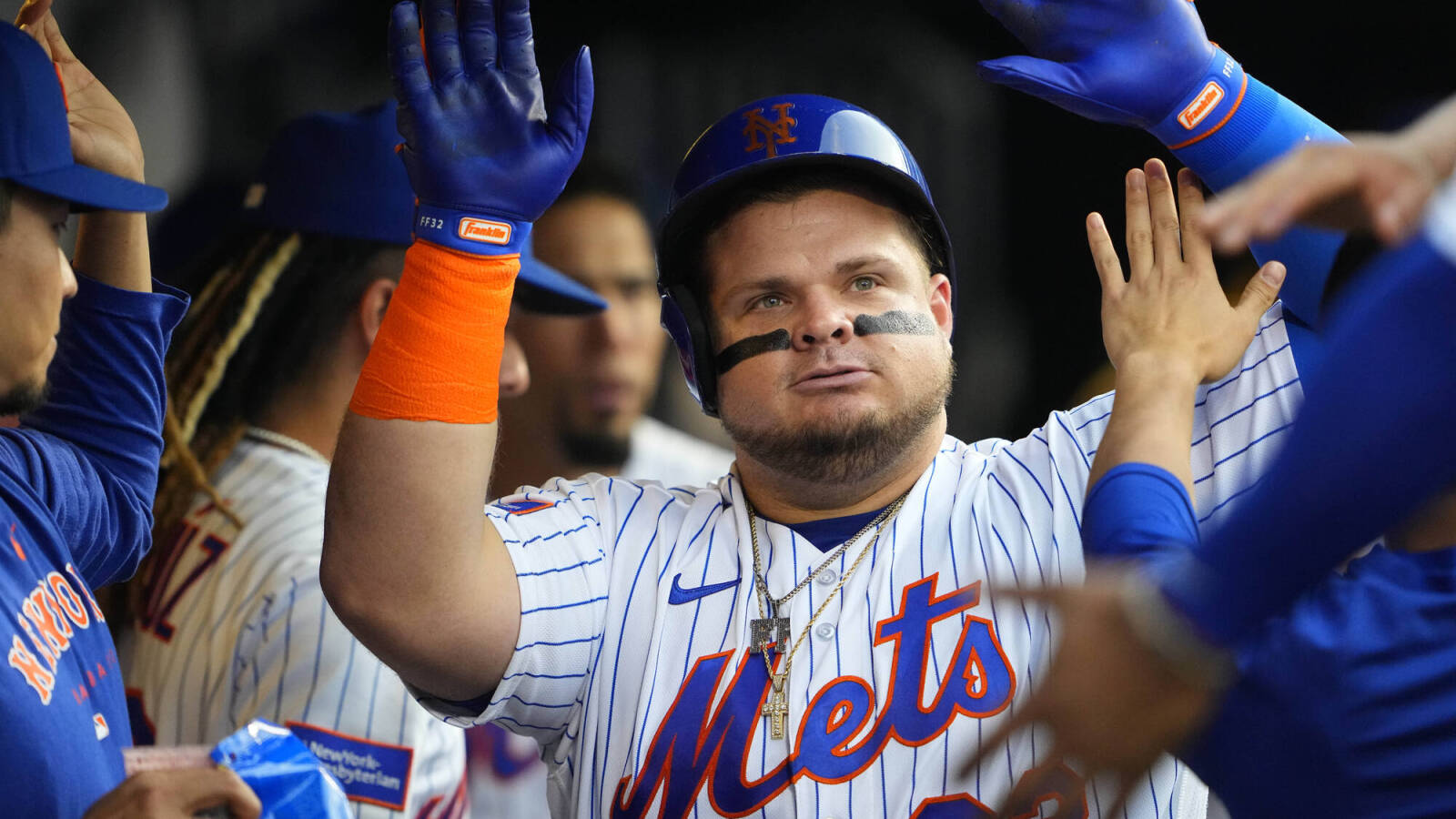 Former Mets fan favorite signs with AL team | Yardbarker