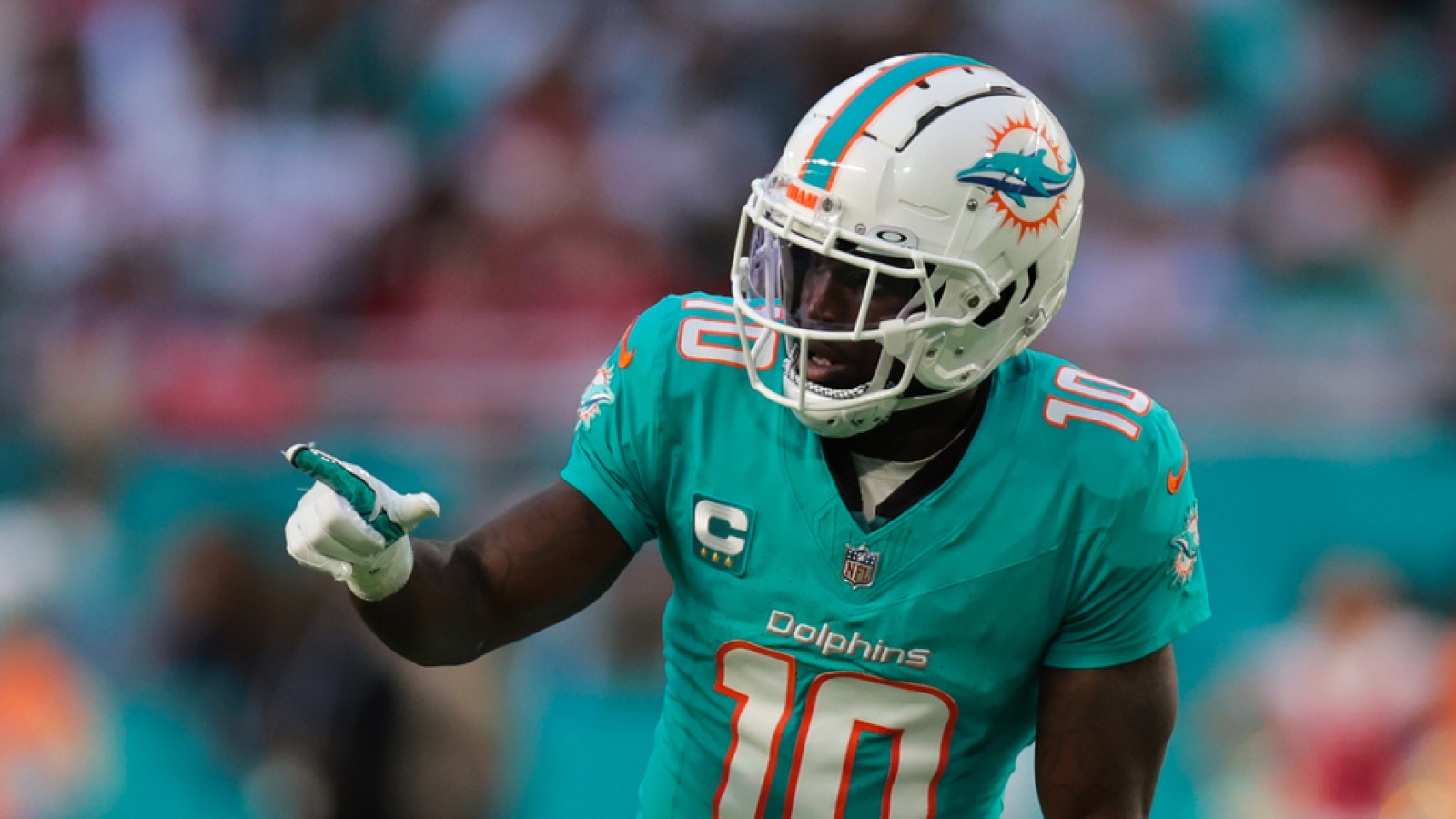 NFL insider suggests Dolphins could trade WR Tyreek Hill | Yardbarker