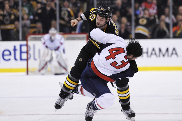 The five best hockey fights from Week 22 | Yardbarker.com