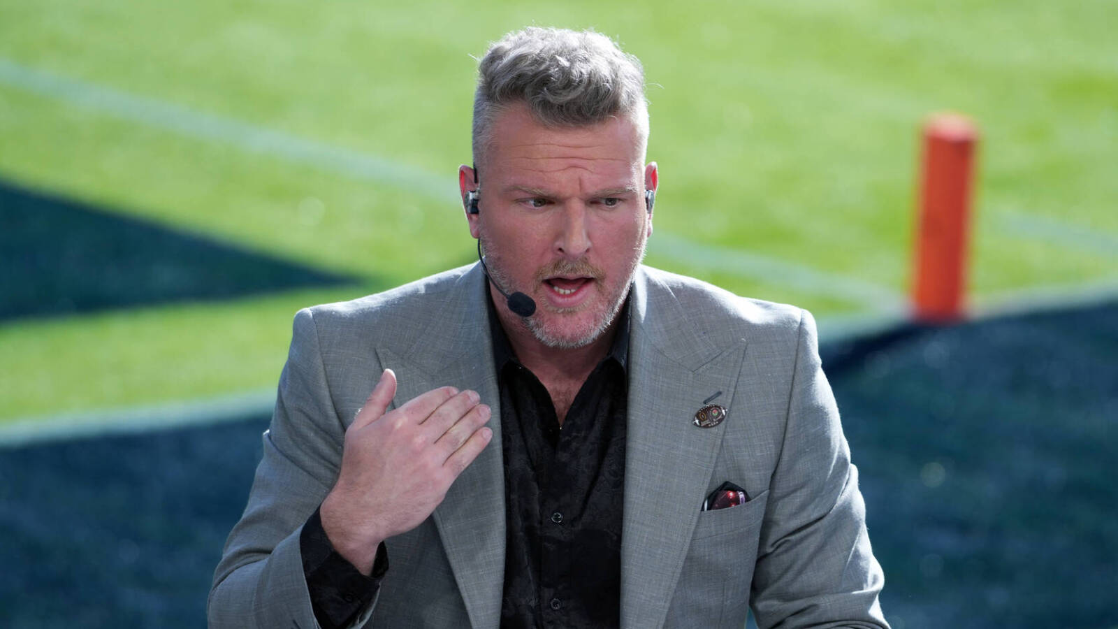Pat McAfee seemingly unsure about deal with 'College GameDay' | Yardbarker