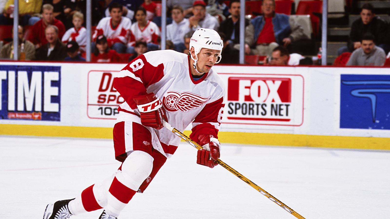 NHL GM Thinks Former Red Wings Star Would be Ideal NHL Coach | Yardbarker