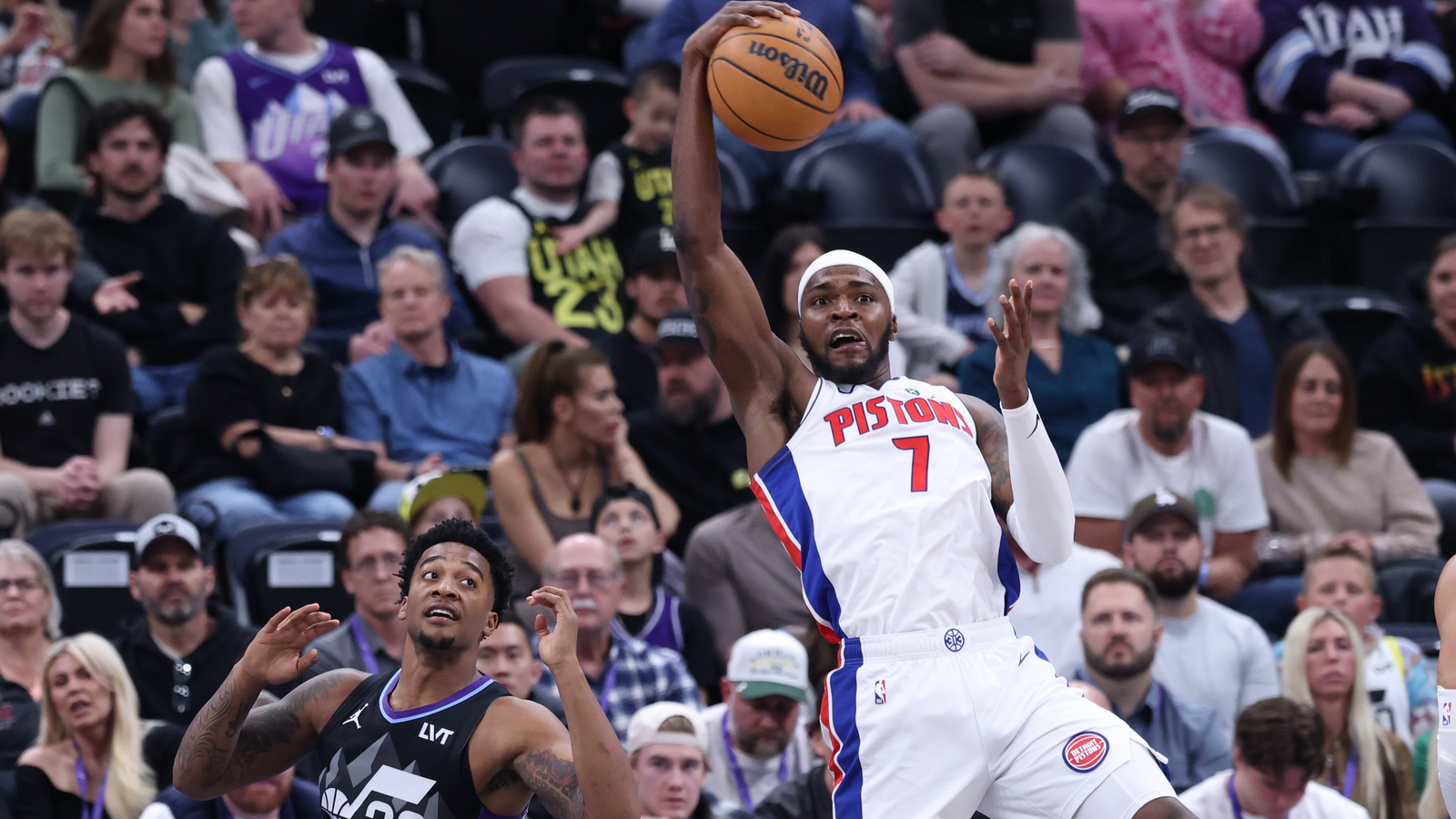Pistons to bring back big man on a two-year deal | Yardbarker