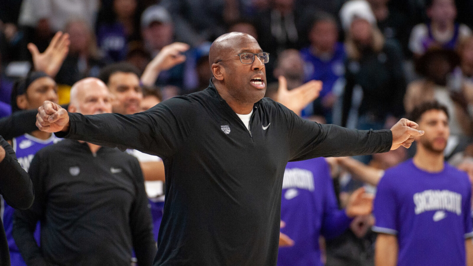 Knicks Eyeing Former Lakers Head Coach as Mike Brown Assistant | Yardbarker