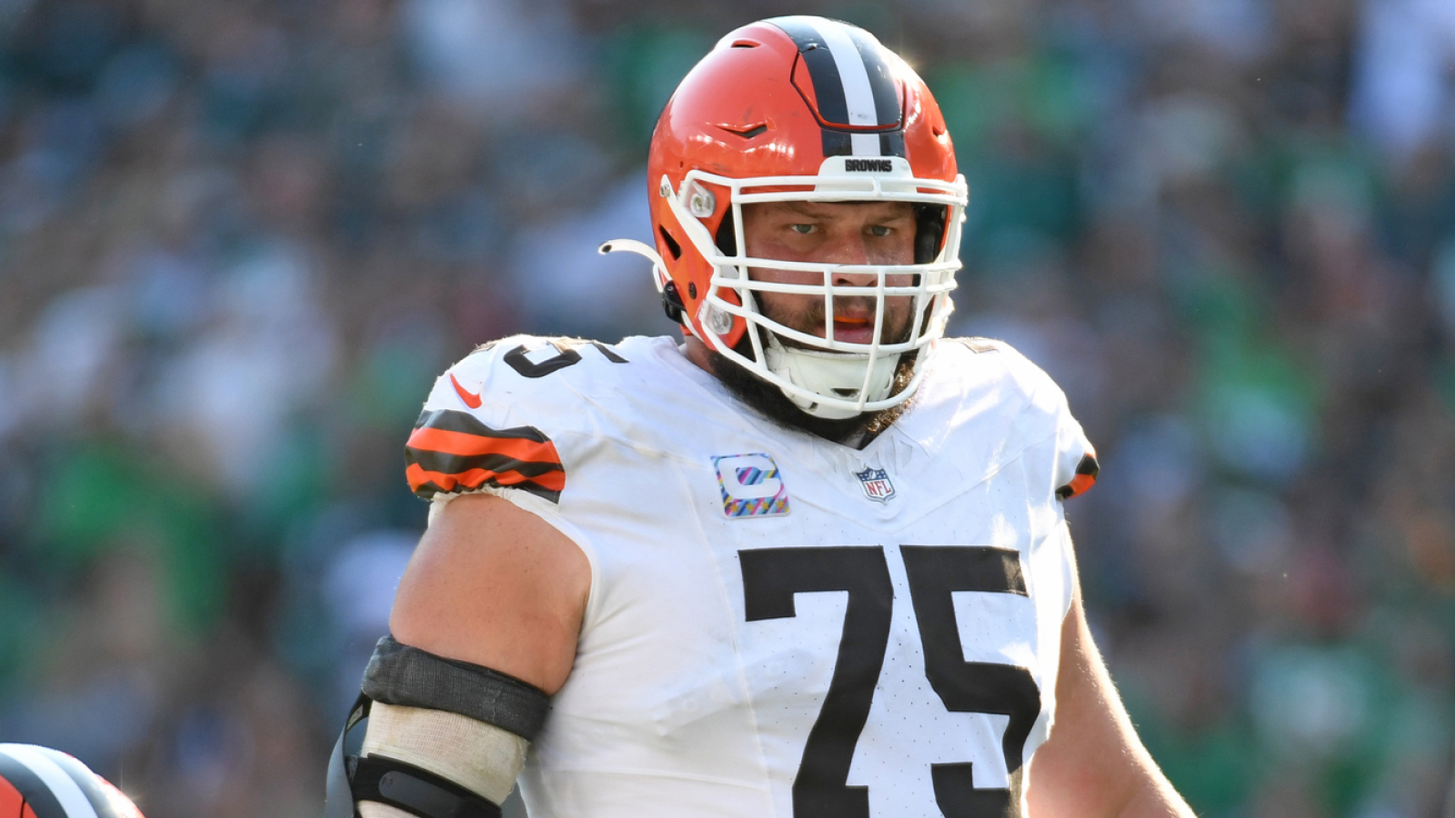 Browns expect key offensive lineman to play in 2025 | Yardbarker