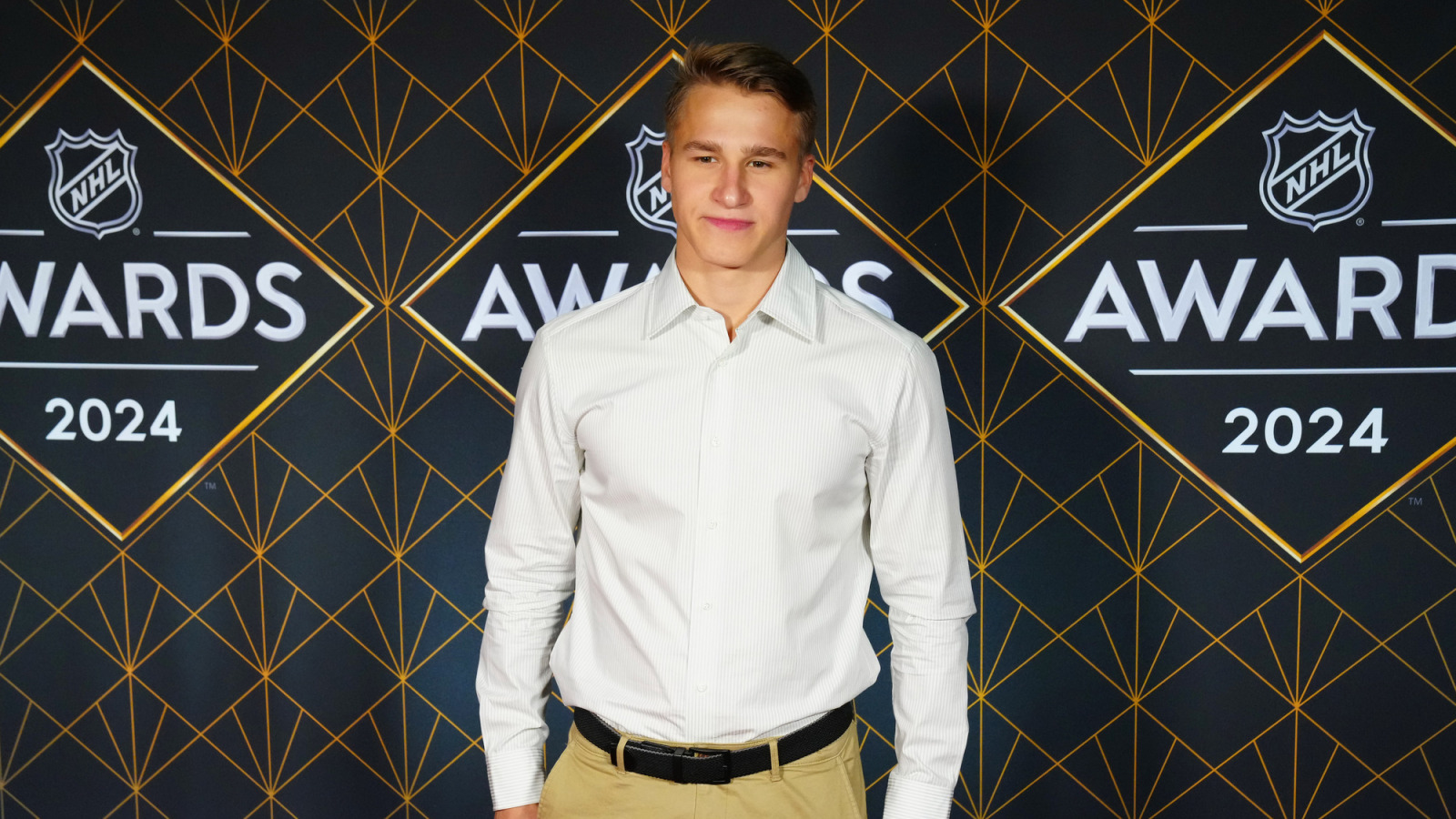 Larry Brooks escapes by comparing Ivan Demidov to Vitali Kravtsov ...