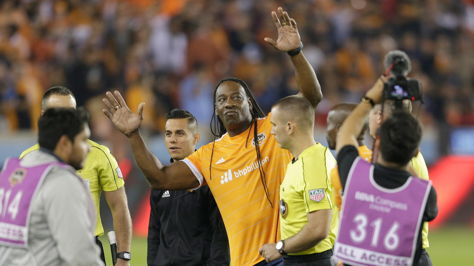 Booker T Issues Statement After Image Of Him Training Chasyn Rance ...