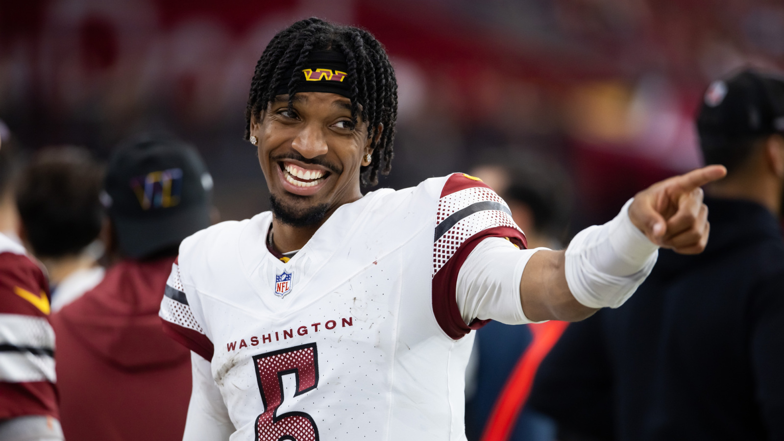 Former NFL player makes massive claim about Commanders' Daniels ...