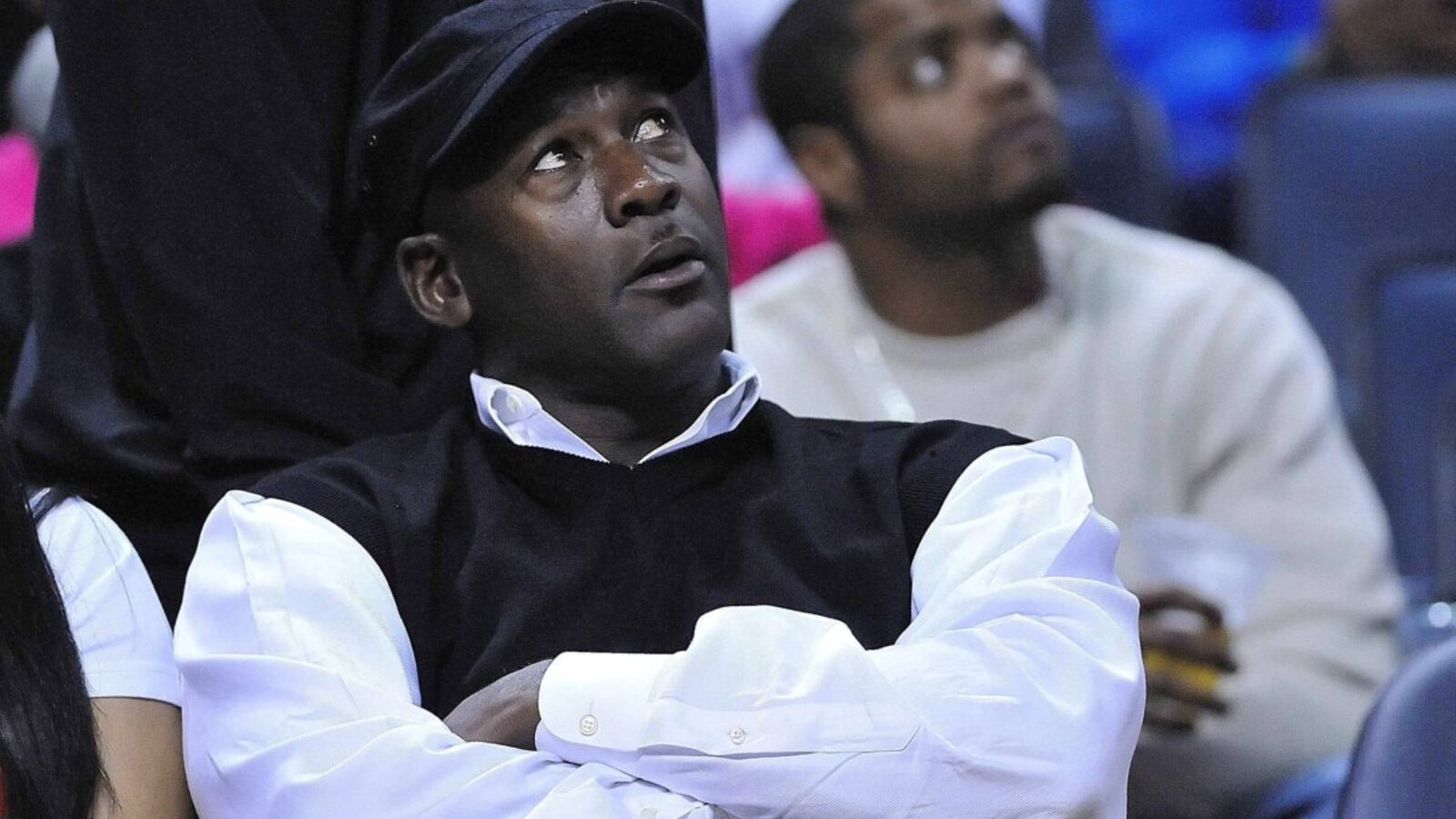 Is Michael Jordan Sick? NBA Legend’s Bloodshot Eyes During NBC ...