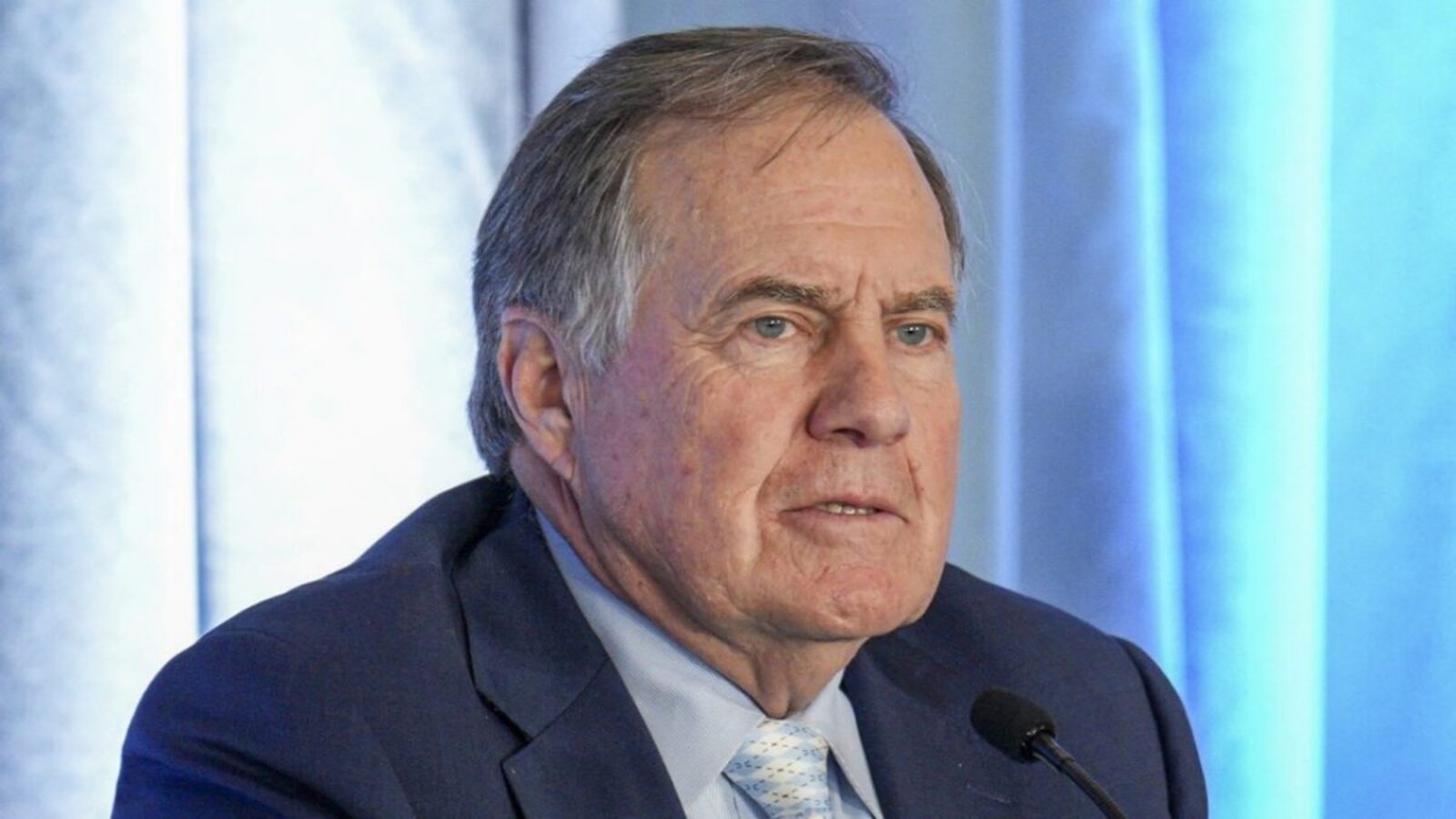 Watch: GOATs Assemble! Michael Jordan and Lawrence Taylor Link up in ...