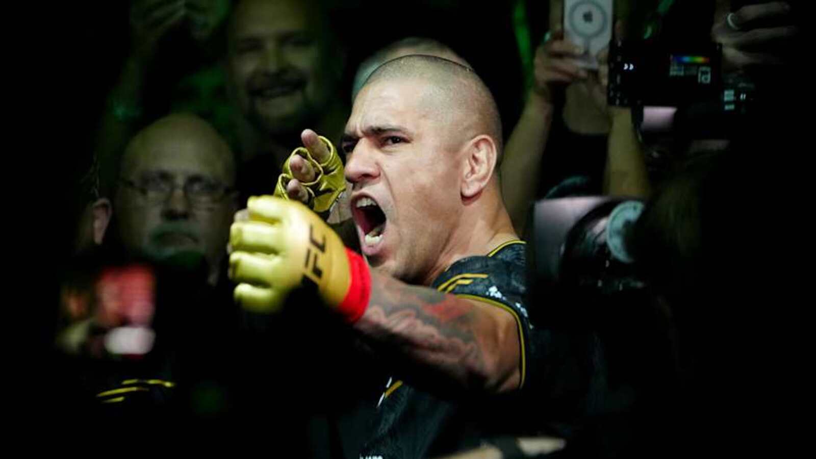 UFC Star Alex Pereira Goes Scorched Earth on Journalist that ...
