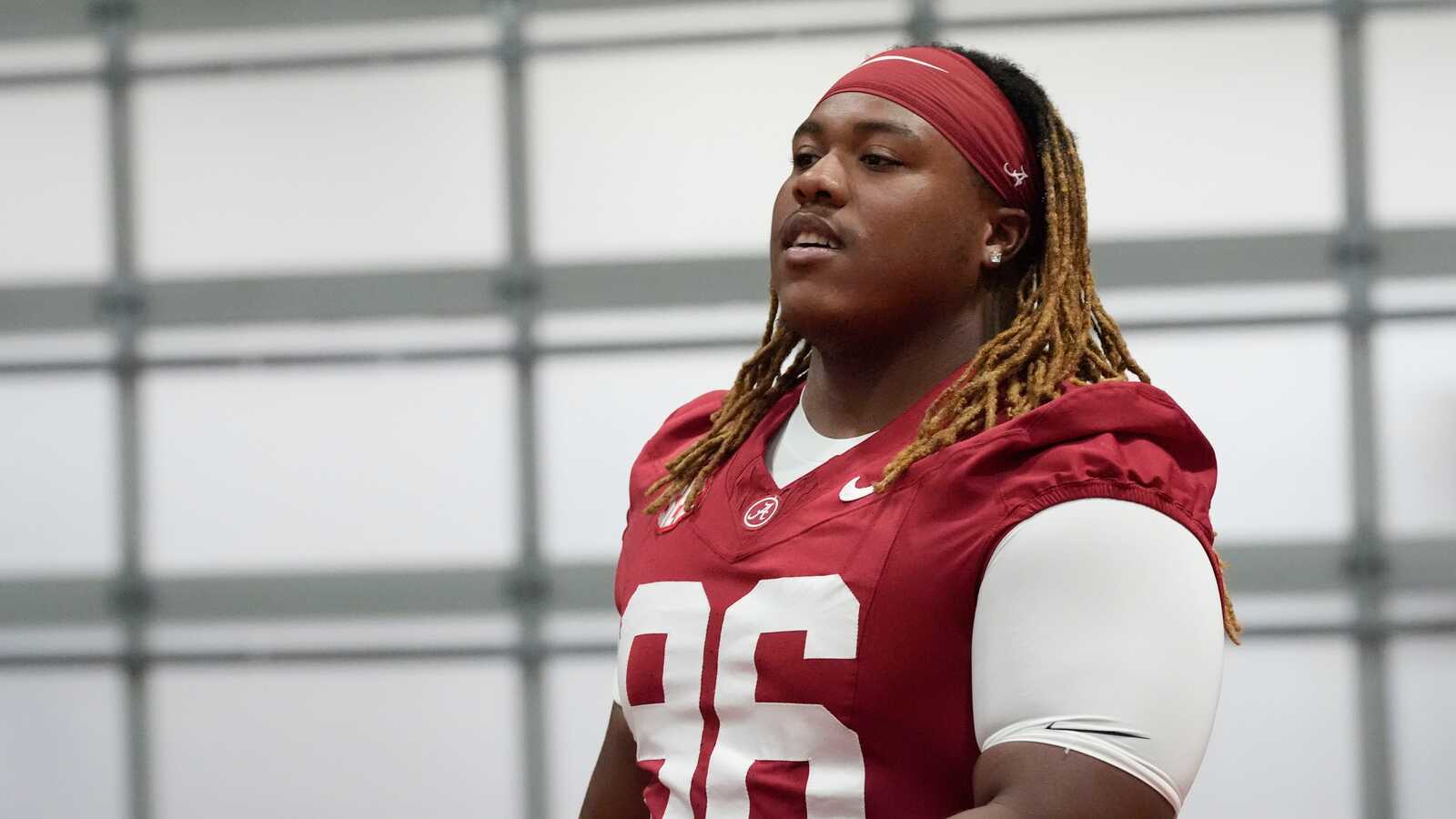 Alabama veteran DL spreading his faith as a leader for Tide | Yardbarker