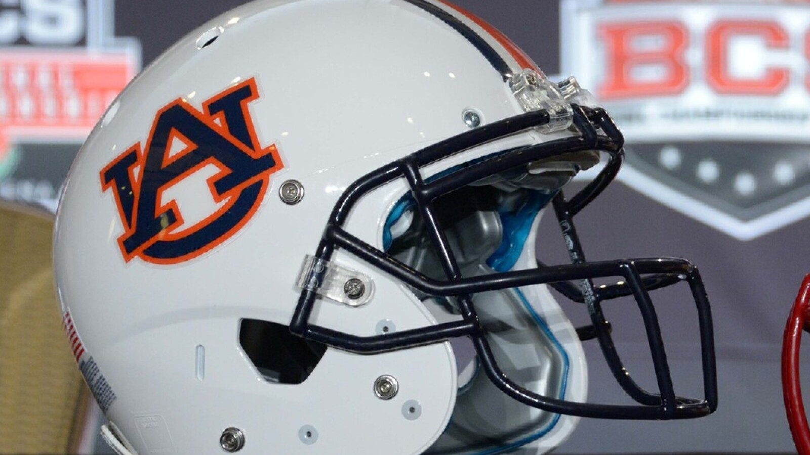 Auburn flips five-star QB Deuce Knight from Notre Dame | Yardbarker