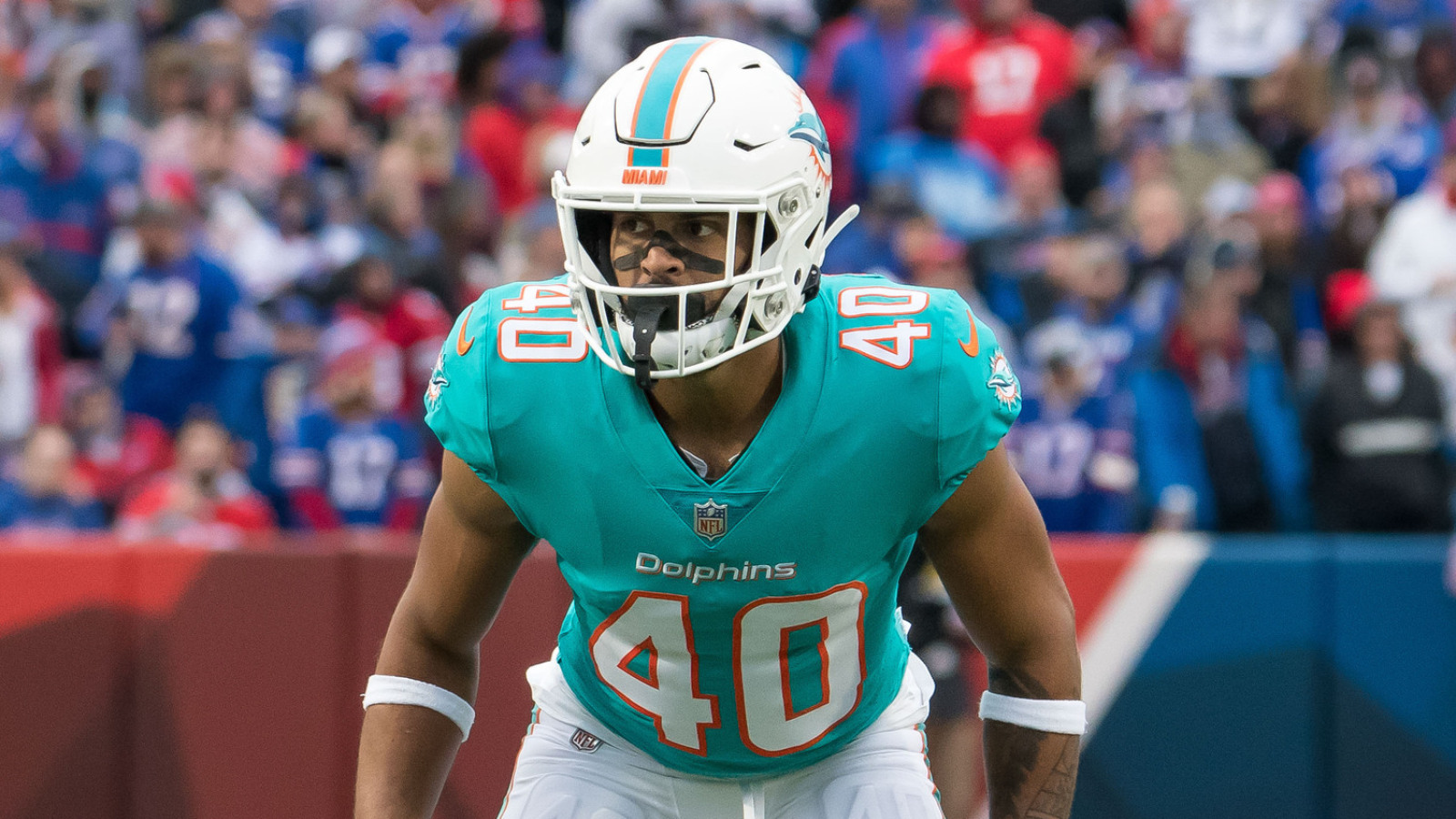 Miami Dolphins defensive back Nik Needham hosts Football Skills Camp ...