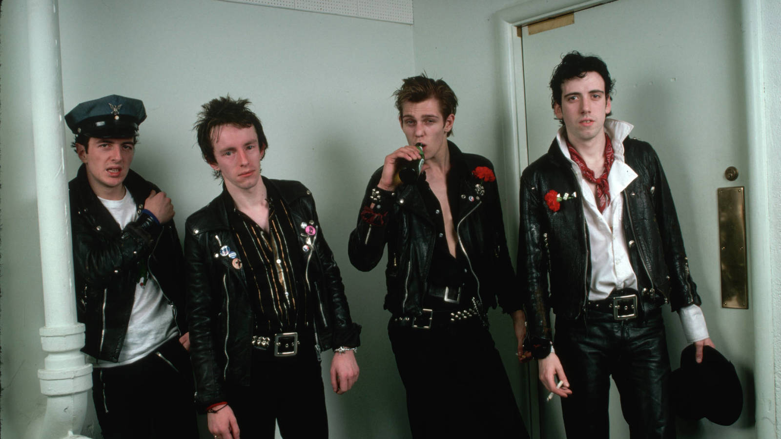 The definitive playlist for The Clash | Yardbarker
