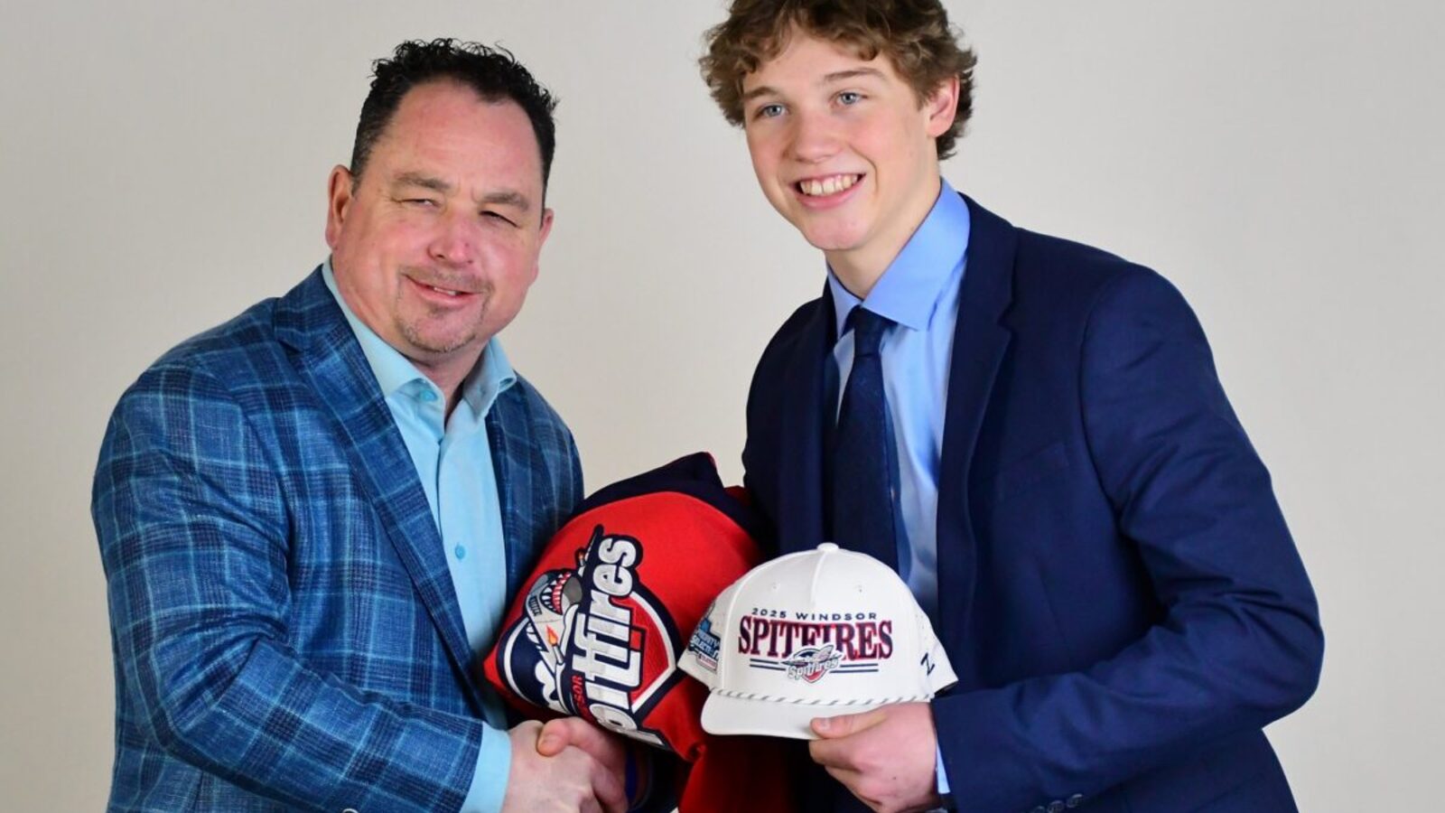Spitfires Sign 2025 OHL First-Round Pick John McLaughlin | Yardbarker
