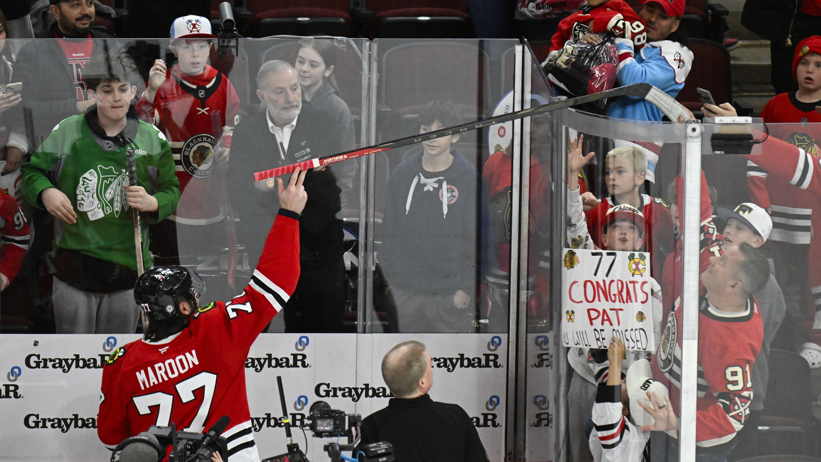 Recap: Blackhawks fall in shootout in Maroon and Martinez swan songs ...