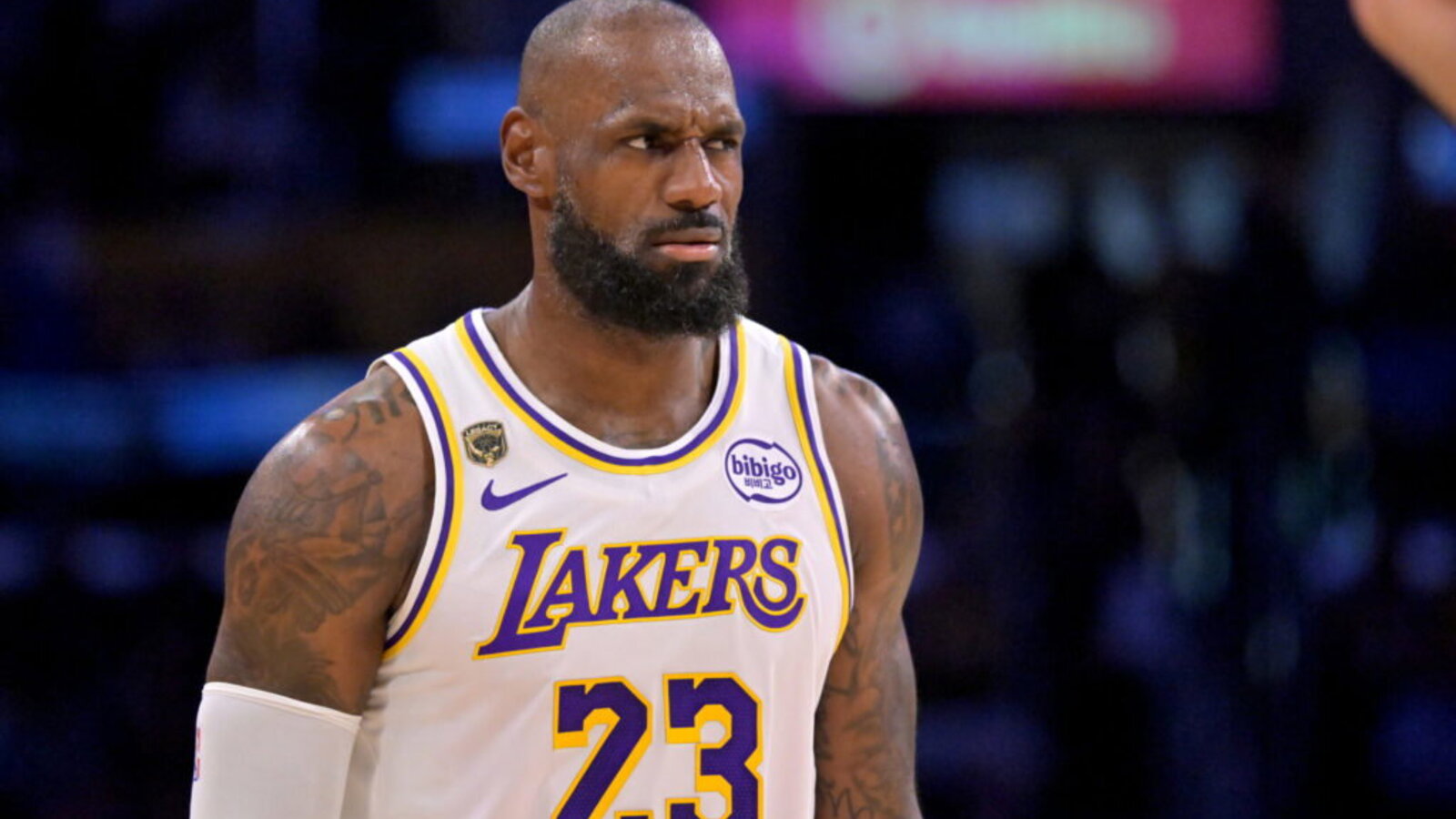 LeBron James Explains How Sleeping Over Eight Hours Helps Him Re ...