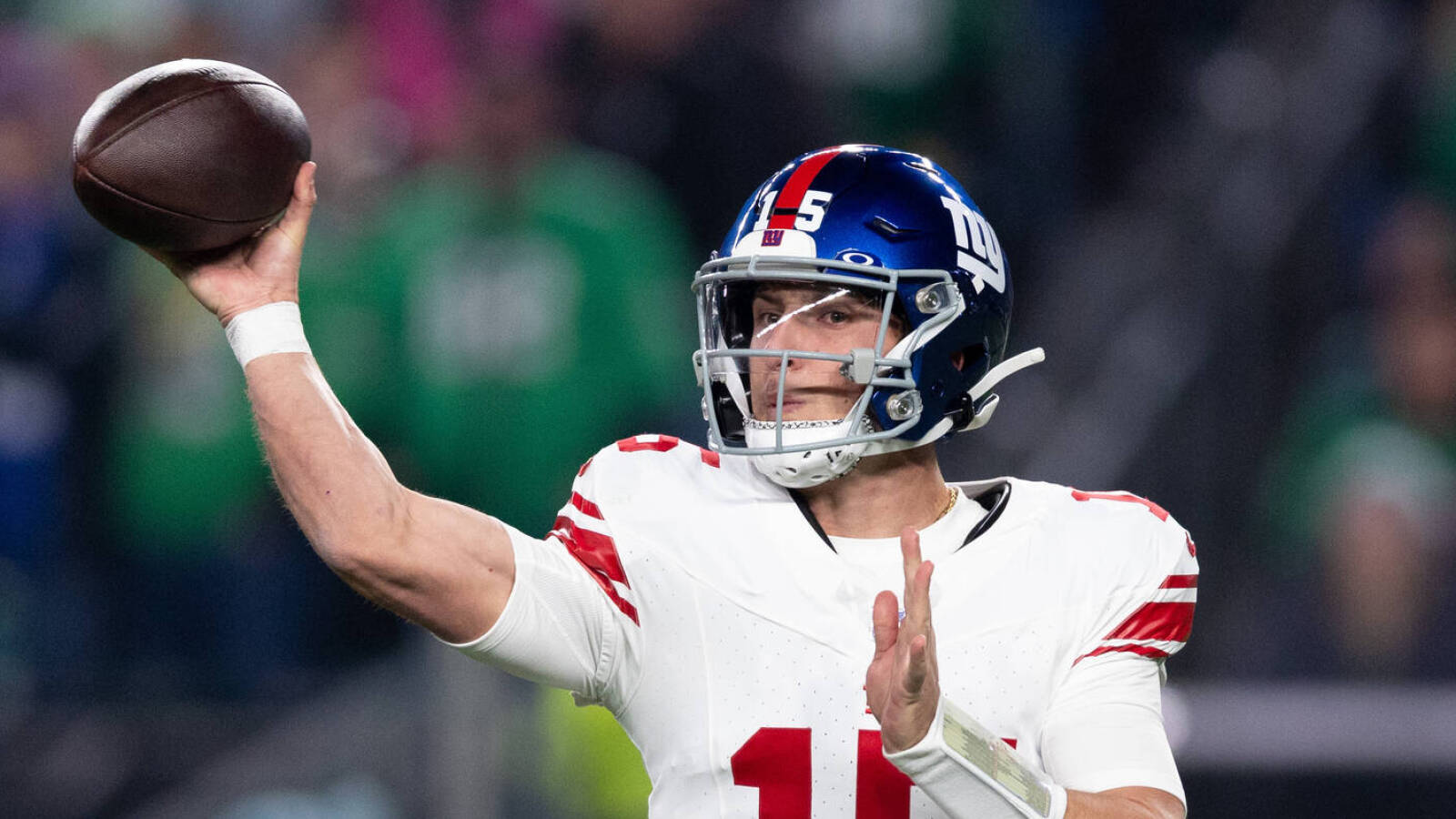 Giants QB Tommy DeVito benched at halftime for Tyrod Taylor | Yardbarker