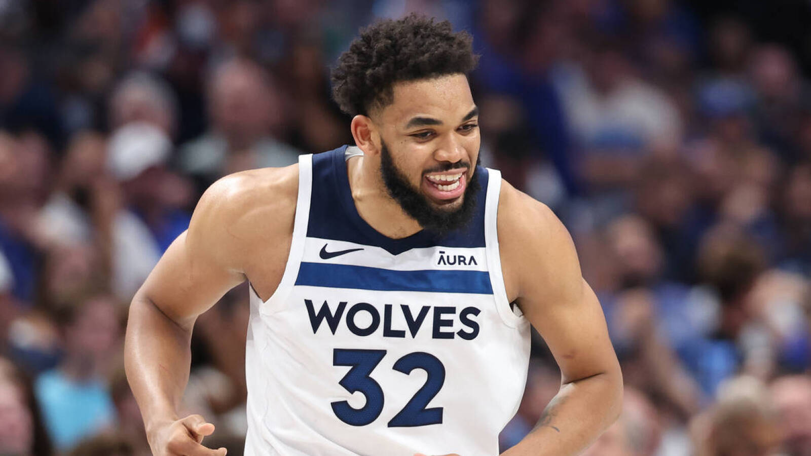 Timberwolves Avoid Sweep Behind Big Karl-Anthony Towns Game | Yardbarker