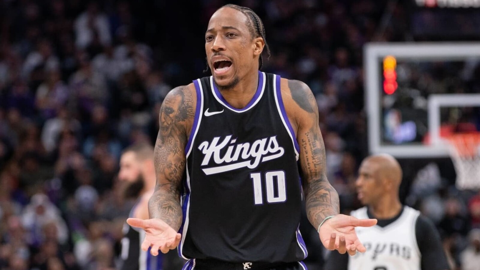 Drake Takes Shot At DeMar DeRozan, Praises Kawhi Leonard In Leaked ...